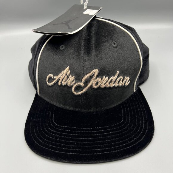 Jordan | Accessories | Air Jordan Hat Men Black Velour Velvet Jumpman ...